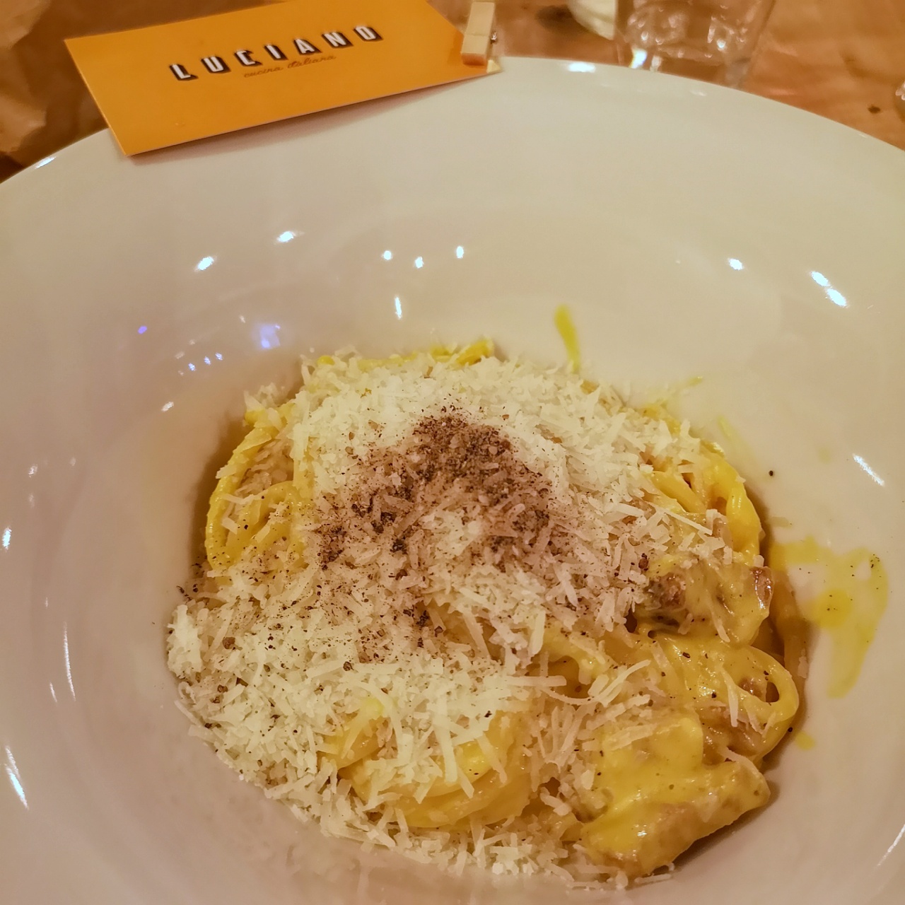 Luciano a Roma: recensione di un ristorante pompato dalla critica