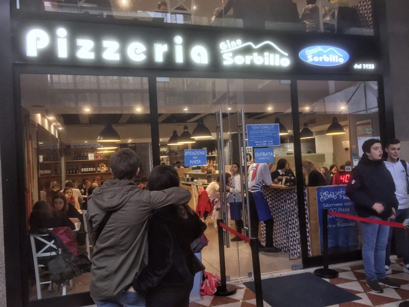 Gino Sorbillo Lievito Madre al Duomo di Milano: recensione