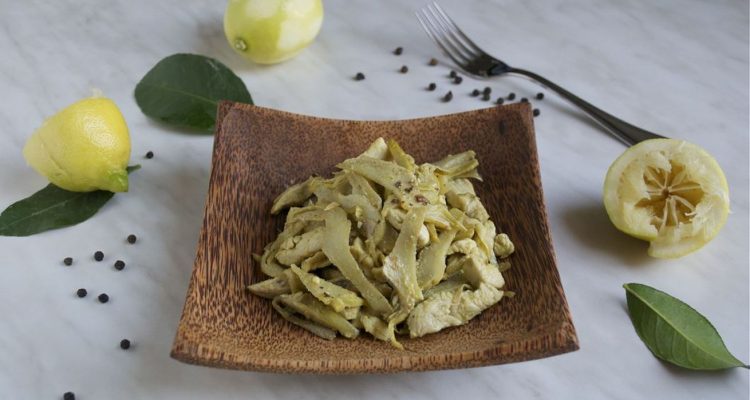 Straccetti di pollo con carciofi - Dissapore