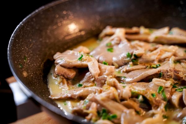 Funghi pleurotus in padella - Dissapore