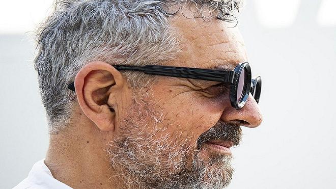 Mauro Uliassi realizza un piatto di pasta ispirato da Checco Zalone