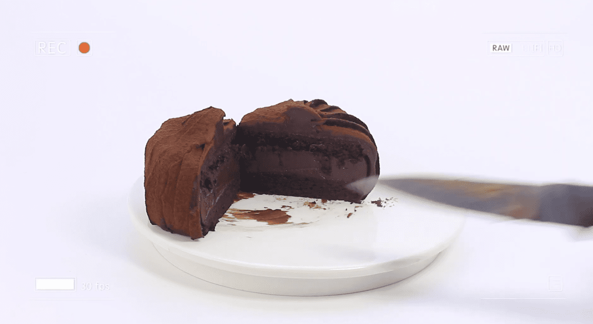 7 ricette della Torta Sacher fatte da quelli famosi