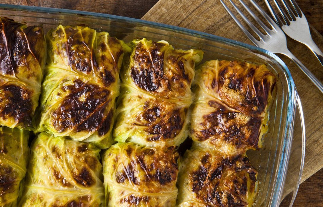 Involtini di verza vegetariani al forno, la ricetta con un ripieno di ...