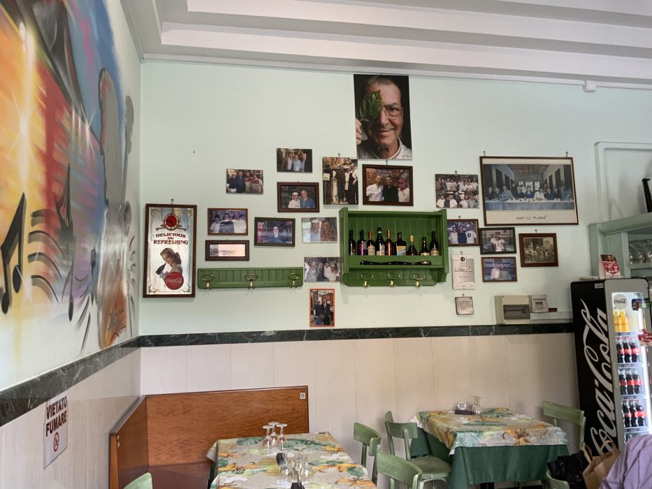 Pizzeria Fratelli Cafasso a Napoli, recensione: l'irrinunciabile pizza ...