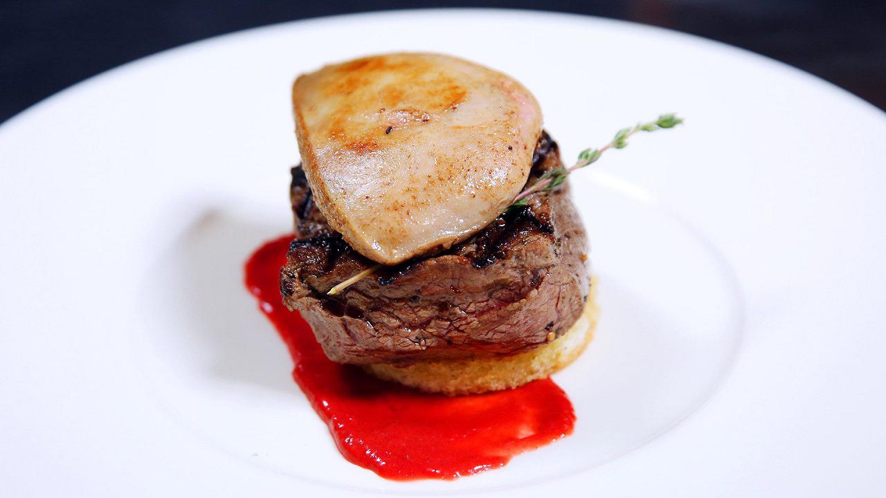 Filetto alla Rossini, la ricetta della carne di manzo più pregiata