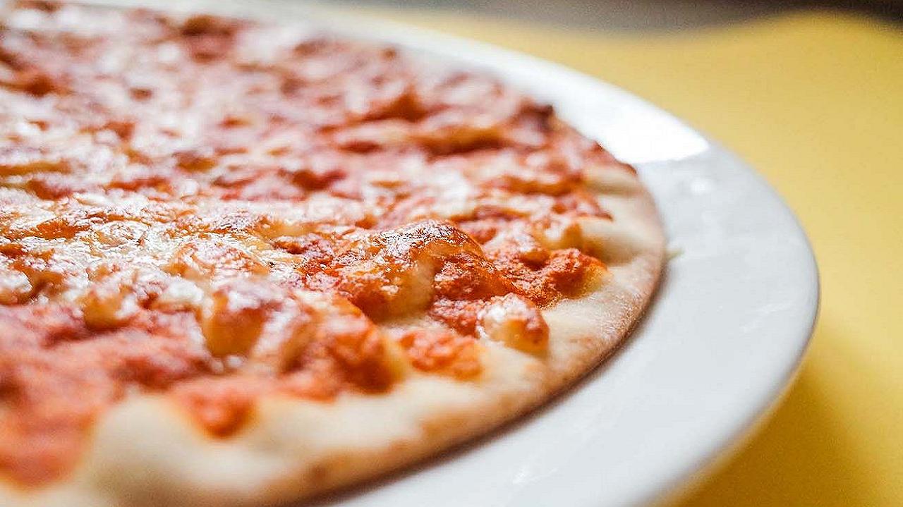 La pizza più amata dagli italiani è quella surgelata: i dati parlano chiaro